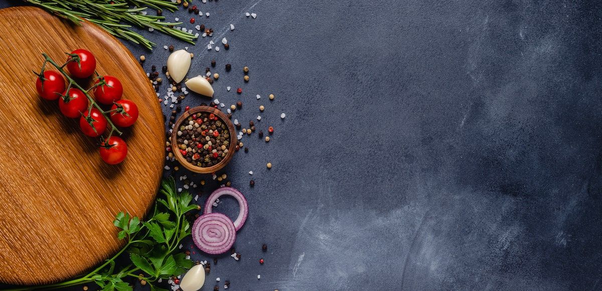 HomeTriangle Guide: 5 Easy Vegetables To Grow Indoors