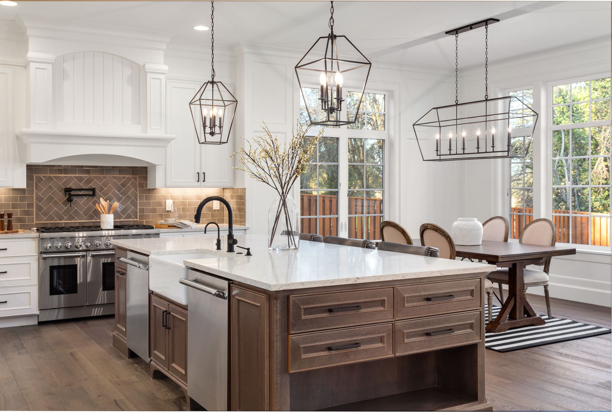 How Steel Enhances Your Home's Interior Design