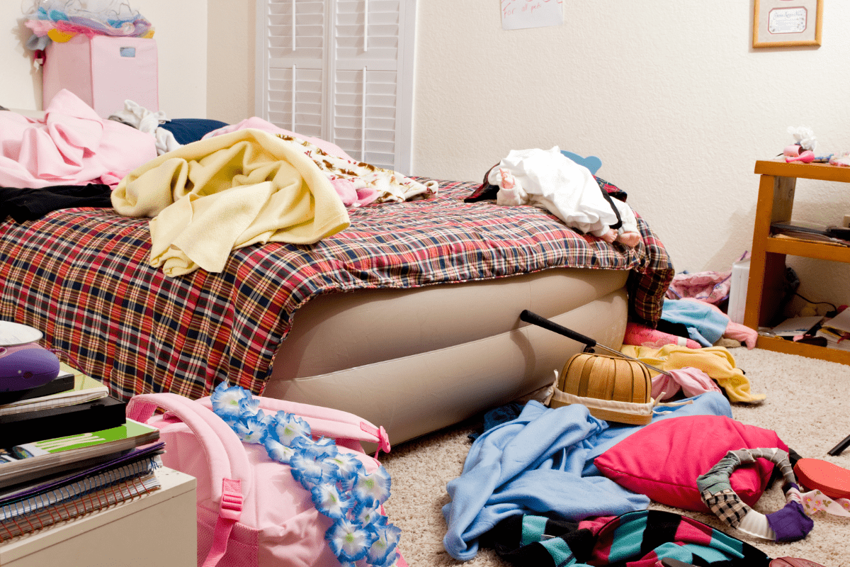 5 Cool Ways To Keep Your Bedroom Spotless and Shiny