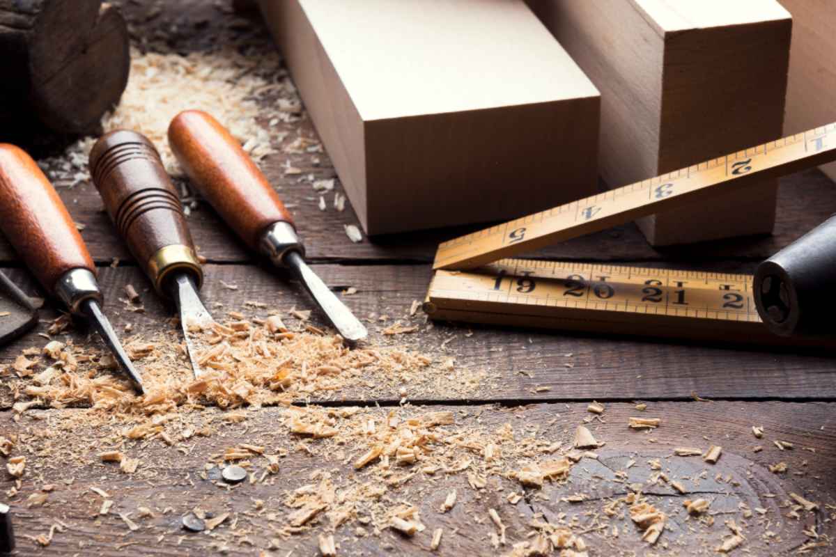 Carpentry Tools and Their Uses: The Woodworker’s Essential Guide