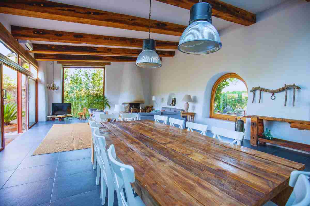 The Best Materials for Building a Modern Farmhouse