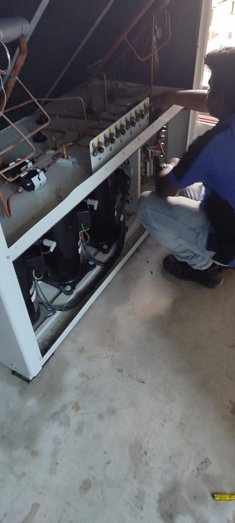 Work photos by Sri Muruga Refrigeration by Sri Muruga Refrigeration